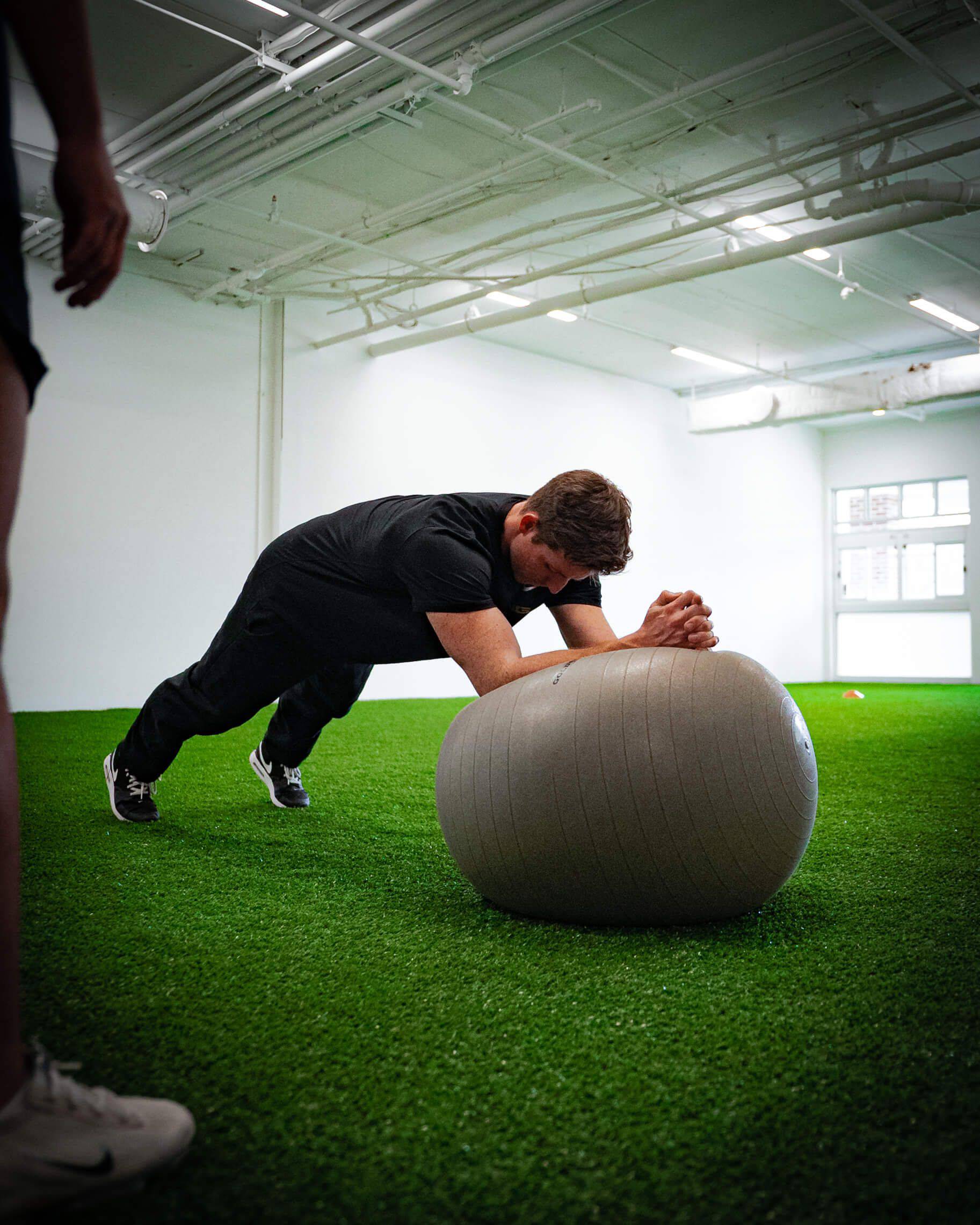 Arm & Shoulder Injury Treatment – Herlong Sports PT